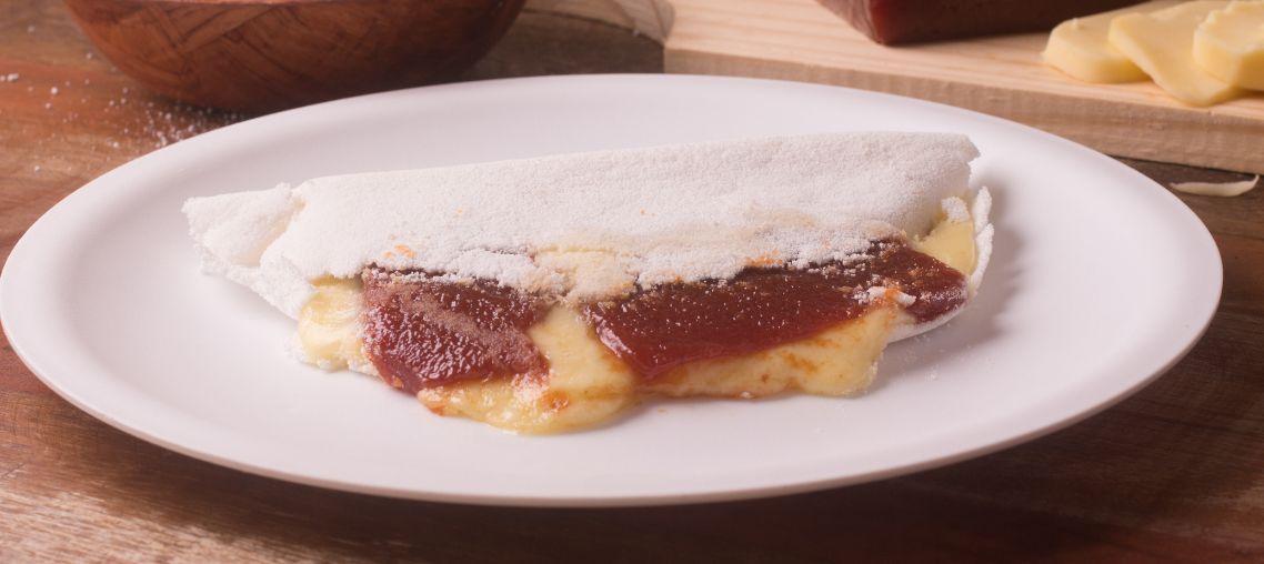 Tapioca recheada com queijo e doce de goiaba - Segui a receita